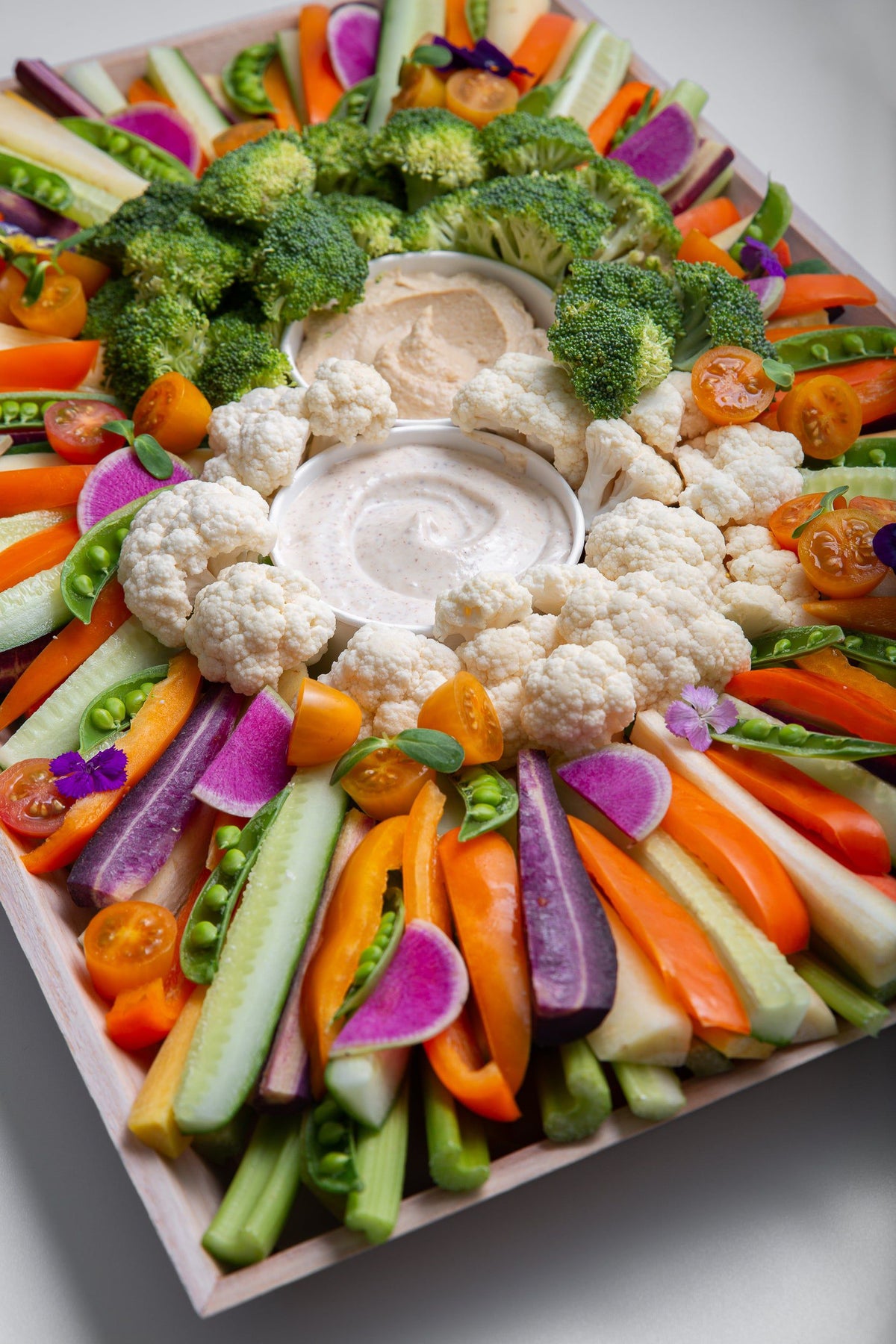 Crudités Platter - Extra Large (Serves 20-25 Guests)
